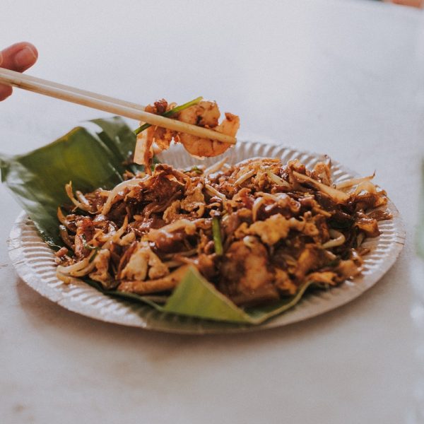 Create this Flavoursome Chicken and Prawn Stir Fry